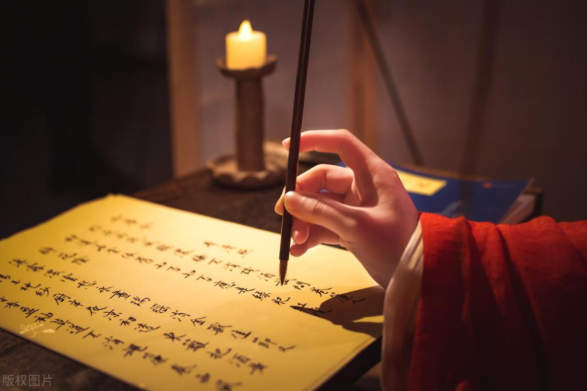 The first person to lie down and work, the emperor who hates the sky ...