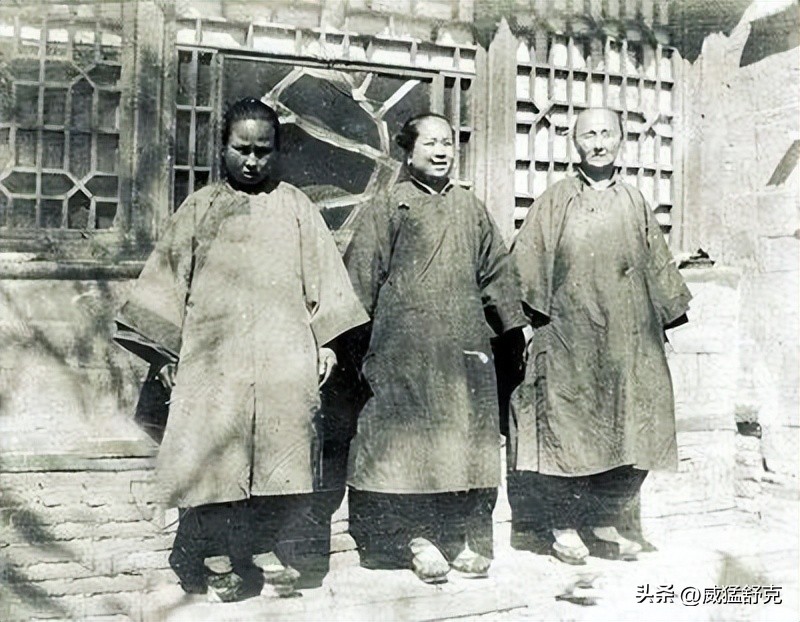 A Study on Banner Membership and Li Banner Changes of Bannermen in the ...