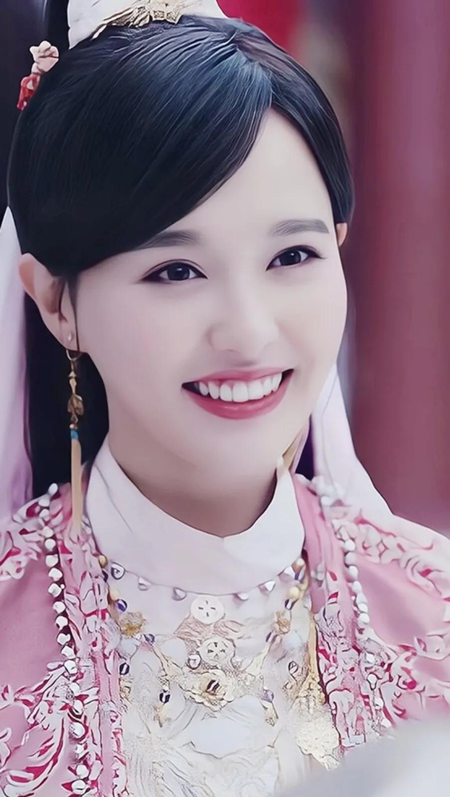 [Splendid Weiyang] Look at the looks of the TV series six years ago ...