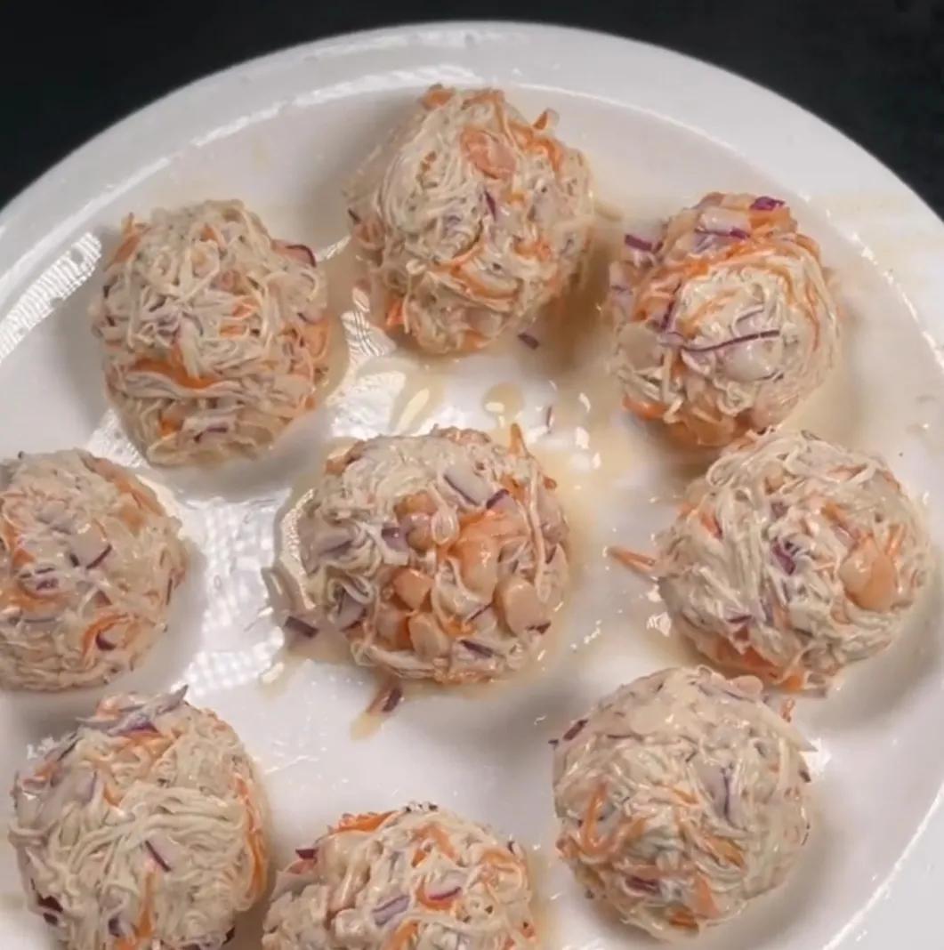 Steamed taro balls, fragrant and glutinous, delicious and unreasonable ...