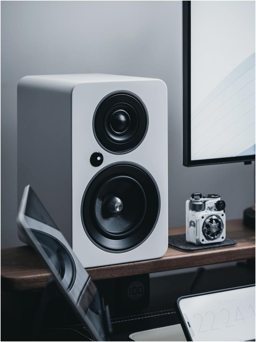 北歐音樂精靈，為桌面而生 Jamo C705 PA 有源書架式音箱 - 資訊咖