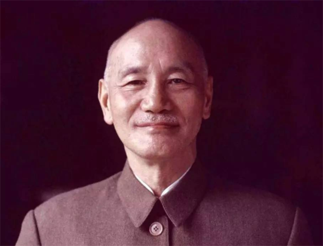 In 1962, when Du Yuming participated in the National Day, he saw a ...