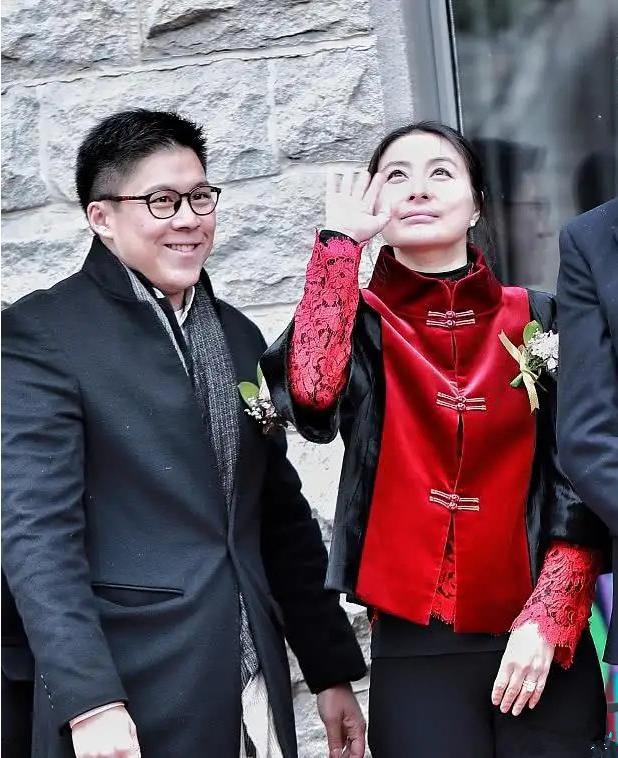 Guo Jingjing's mother-in-law Zhu Lingling left the house and went to ...