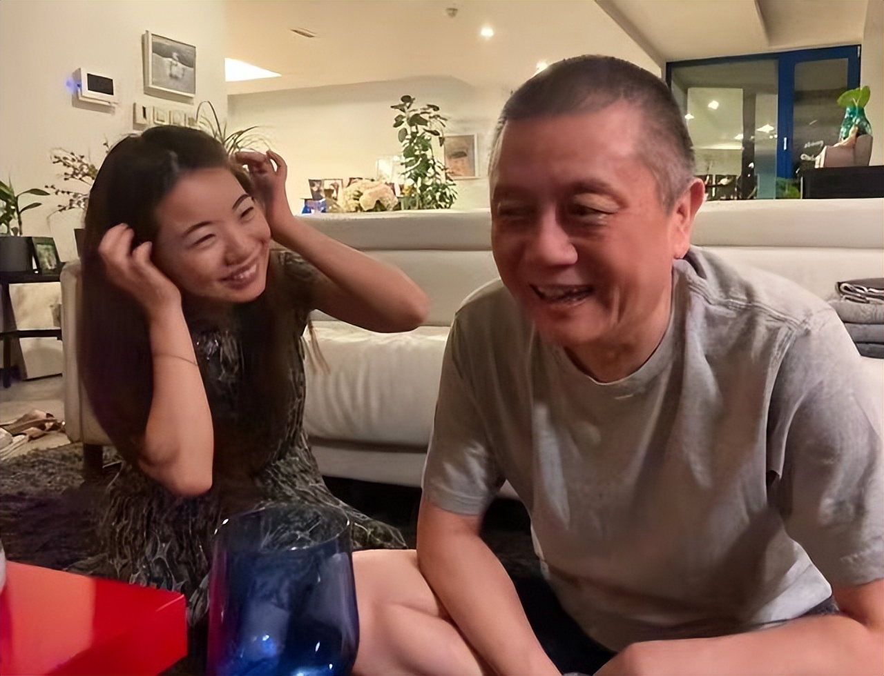 "Beijing circle boss" Wang Shuo exposes new photos again, is it true ...