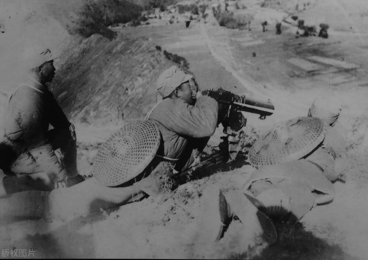 The 115th Division Independent Regiment has 3 battalions under its ...