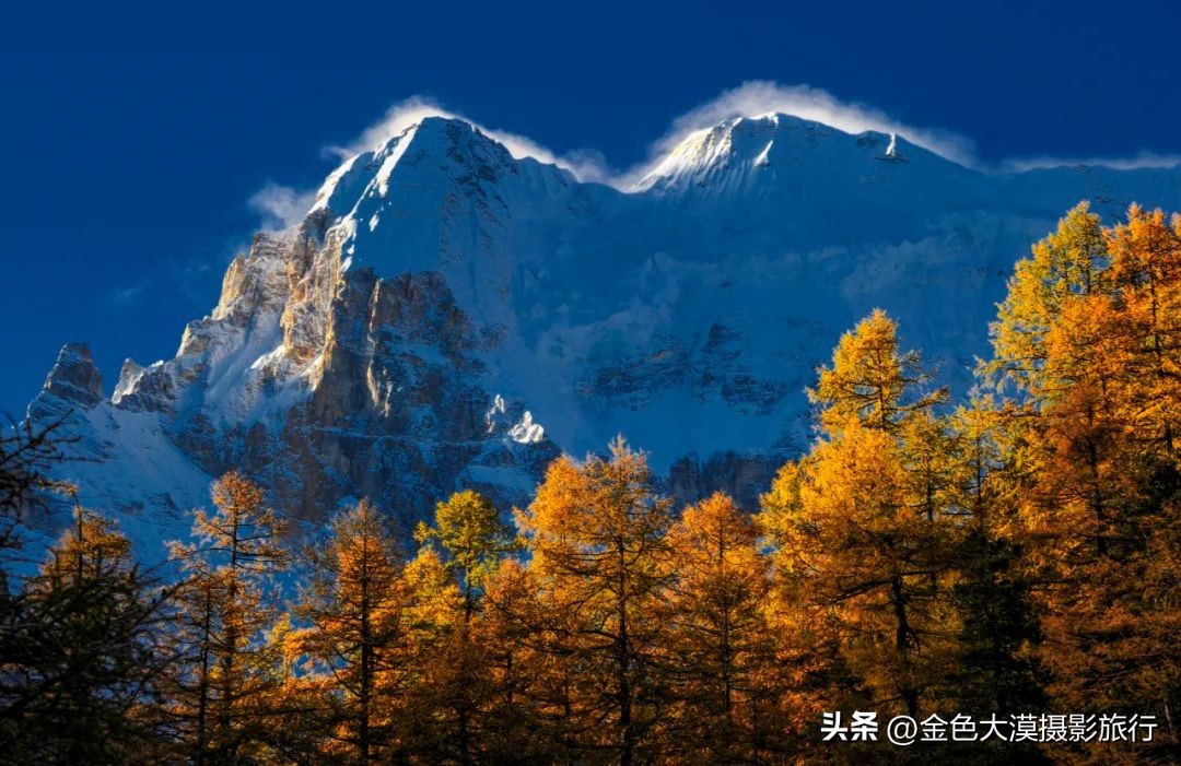 "Autumn Photo of Western Sichuan in October 2022" Bipenggou, Xinlong ...