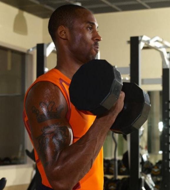 Kobe was nicknamed "Little Malone" back then?6 pictures to show you how ...