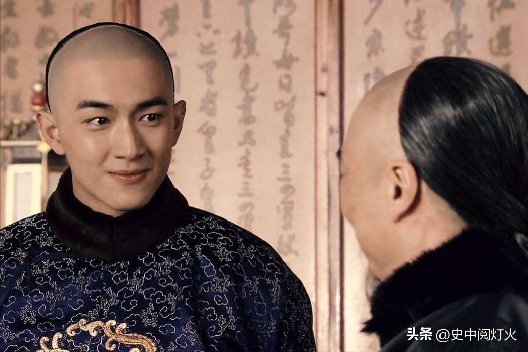 Qianlong went to see his fourteenth uncle Yunqi. Unexpectedly, Yunqi ...