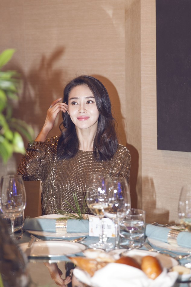 After 13 years of marriage, the actor Yu Ming became the pet of the ...