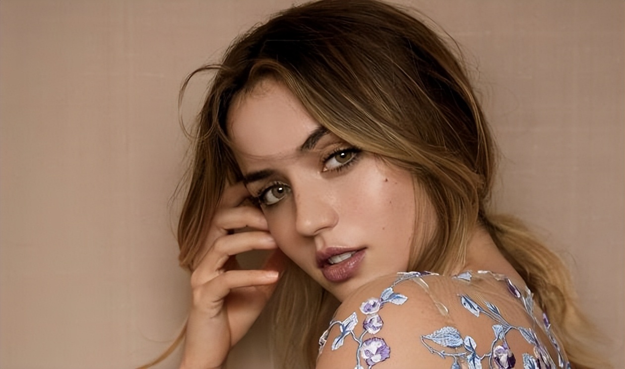 Angel Beauty: Forbes' 10 Most Beautiful Celebrity Women, Lin Yun on the ...