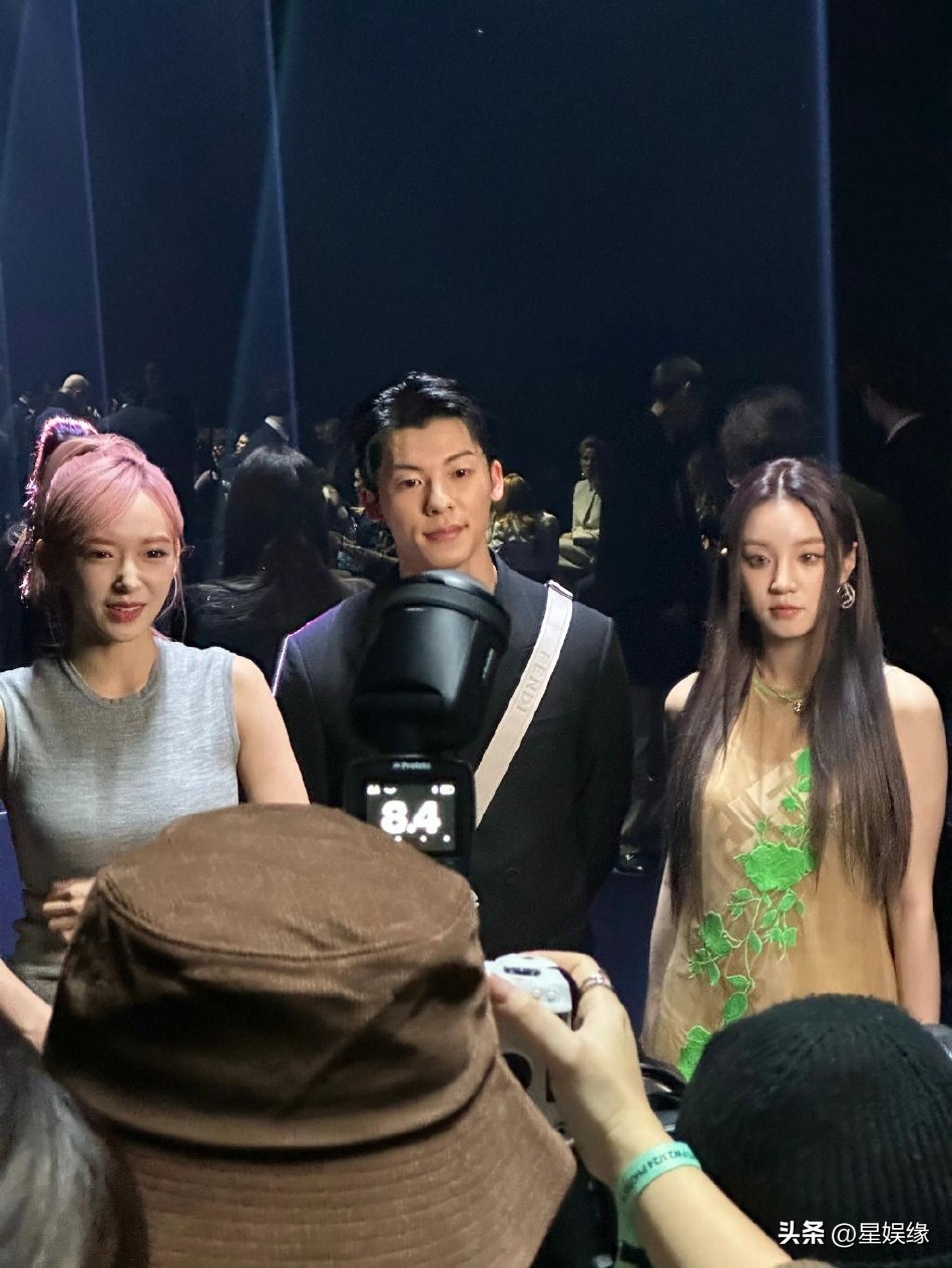 So seductive! Xu Guanghan, Song Yuqi and Cheng Xiao are in good ...