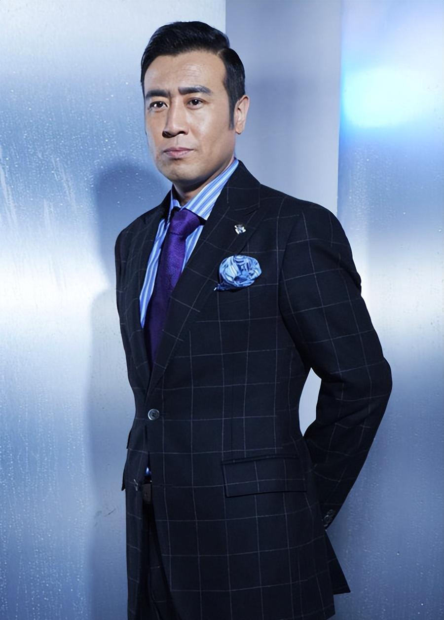 On the afternoon of November 1, HKT, relevant news about the famous ...