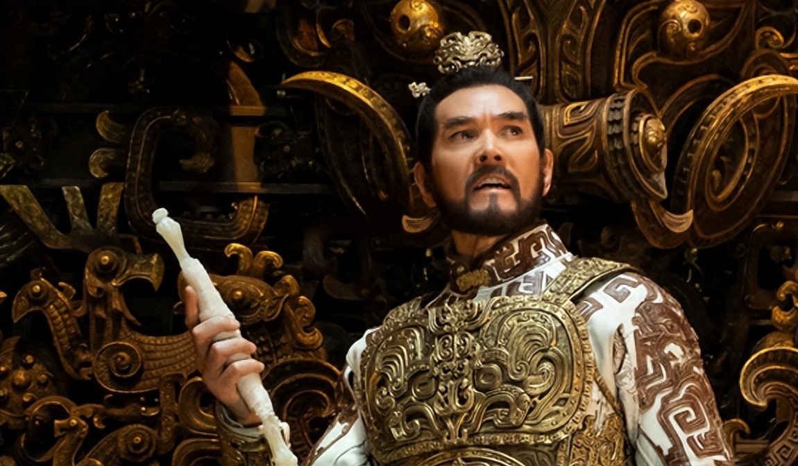 Looking like a eunuch, don't play the role of an emperor. What is the ...