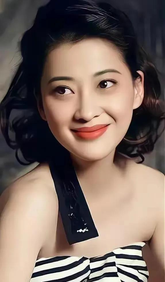 Mei Ting's live performance of "Undressing and Exposing Breasts" became ...