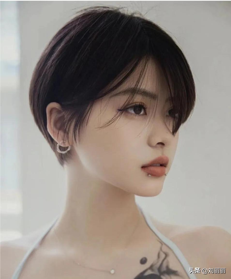 Beautiful and advanced hairstyles are here, three-dimensional and ...