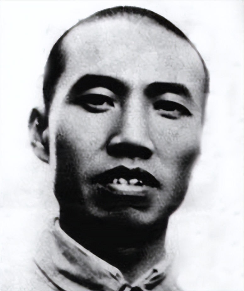 General Zuo Quan died in 1942, and his wife and daughter remarried to ...