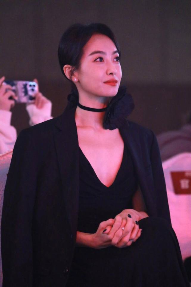 Song Qian responded to the fake eating incident, saying that she never ...