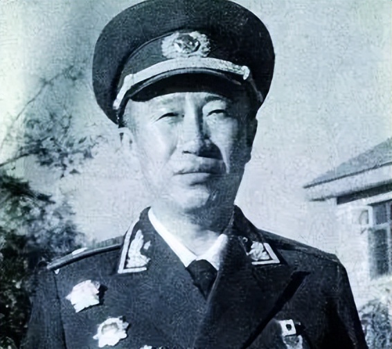 In 1955, Xie Fang was awarded the title of major general. Mr. Peng was ...
