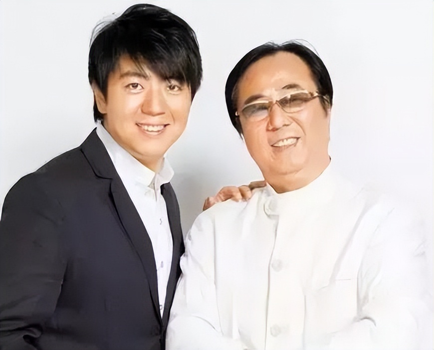 Gina: Marrying into the Lang's family and getting into the eyes of Lang ...