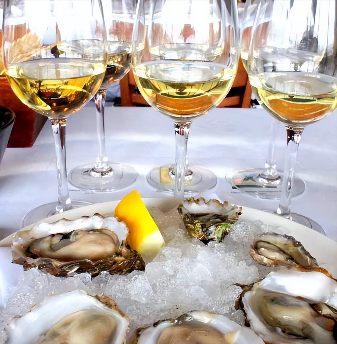 What is the difference between ice wine and sweet white wine? - iNEWS