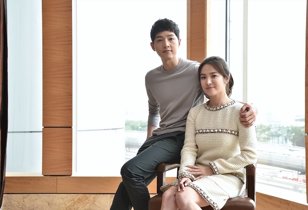 Divorced for 4 years, and looking at the situation of Shuang Song, I ...