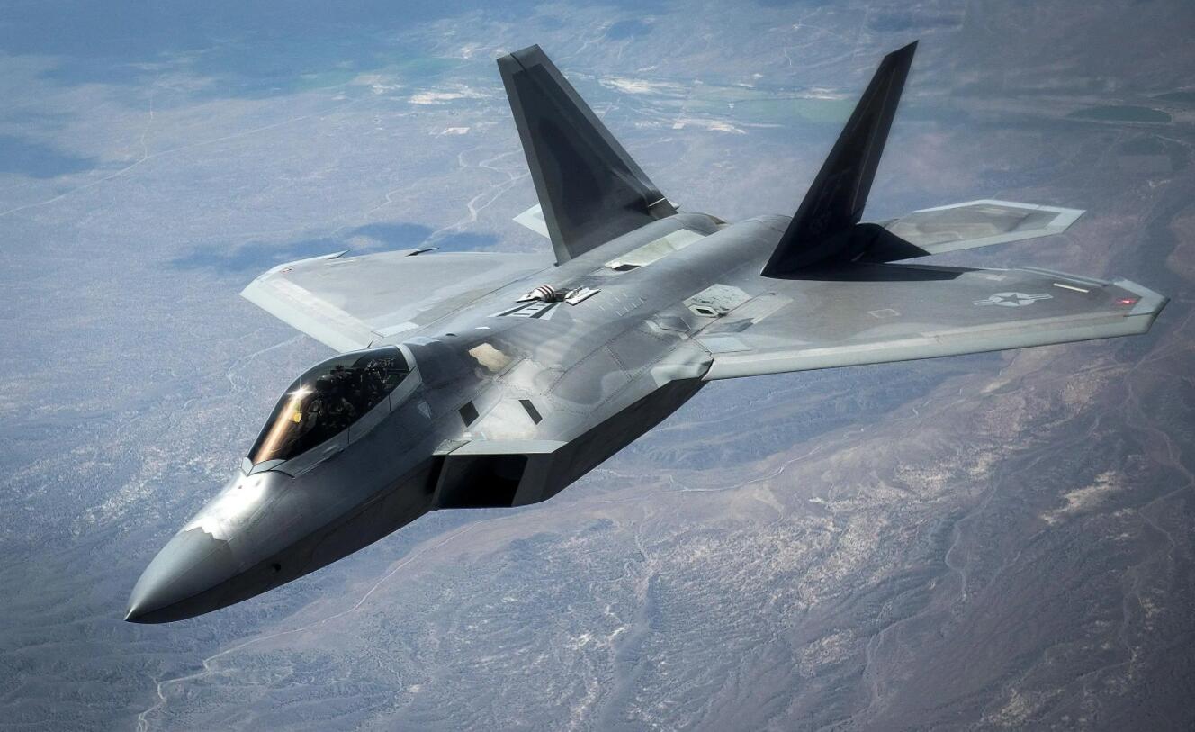 In a horizontal comparison of the five-generation aircraft between ...