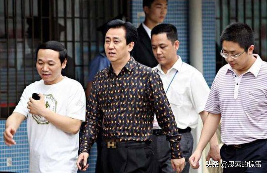 Who will go ashore first, Xu Jiayin or Sun Hongbin? - iNEWS