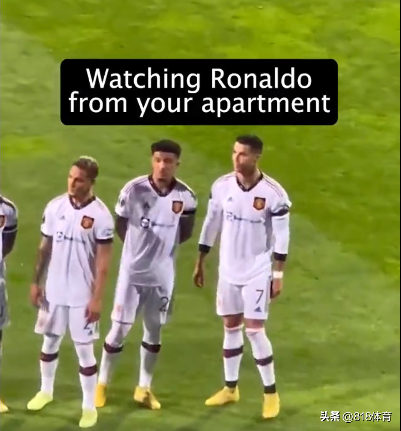 Cristiano Ronaldo view room! Moldova fans watched the Europa League ...