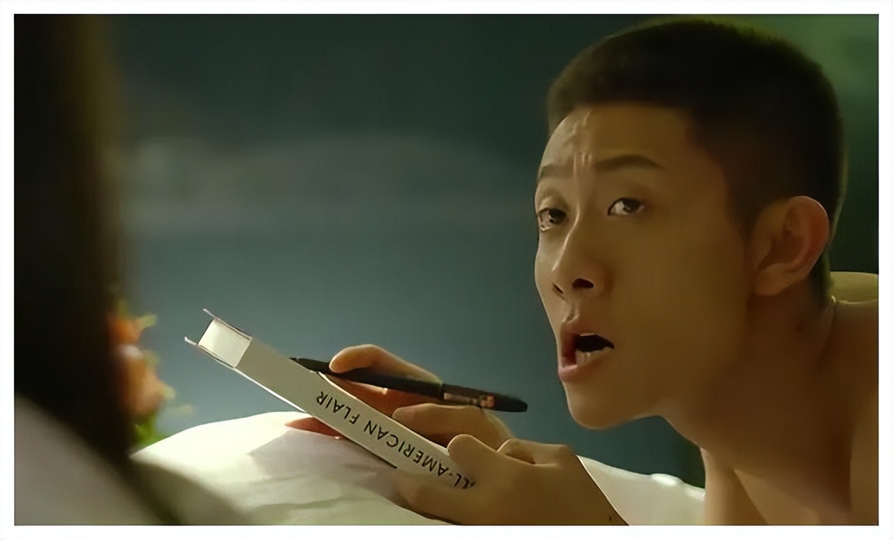 Unexpectedly, in July 2023, 31-year-old Zhang Yishan played a pair of ...