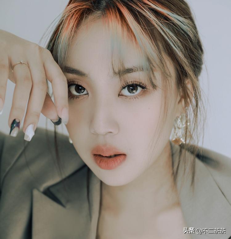 Doubts continue, fans fight...the identity controversy caused by the ...