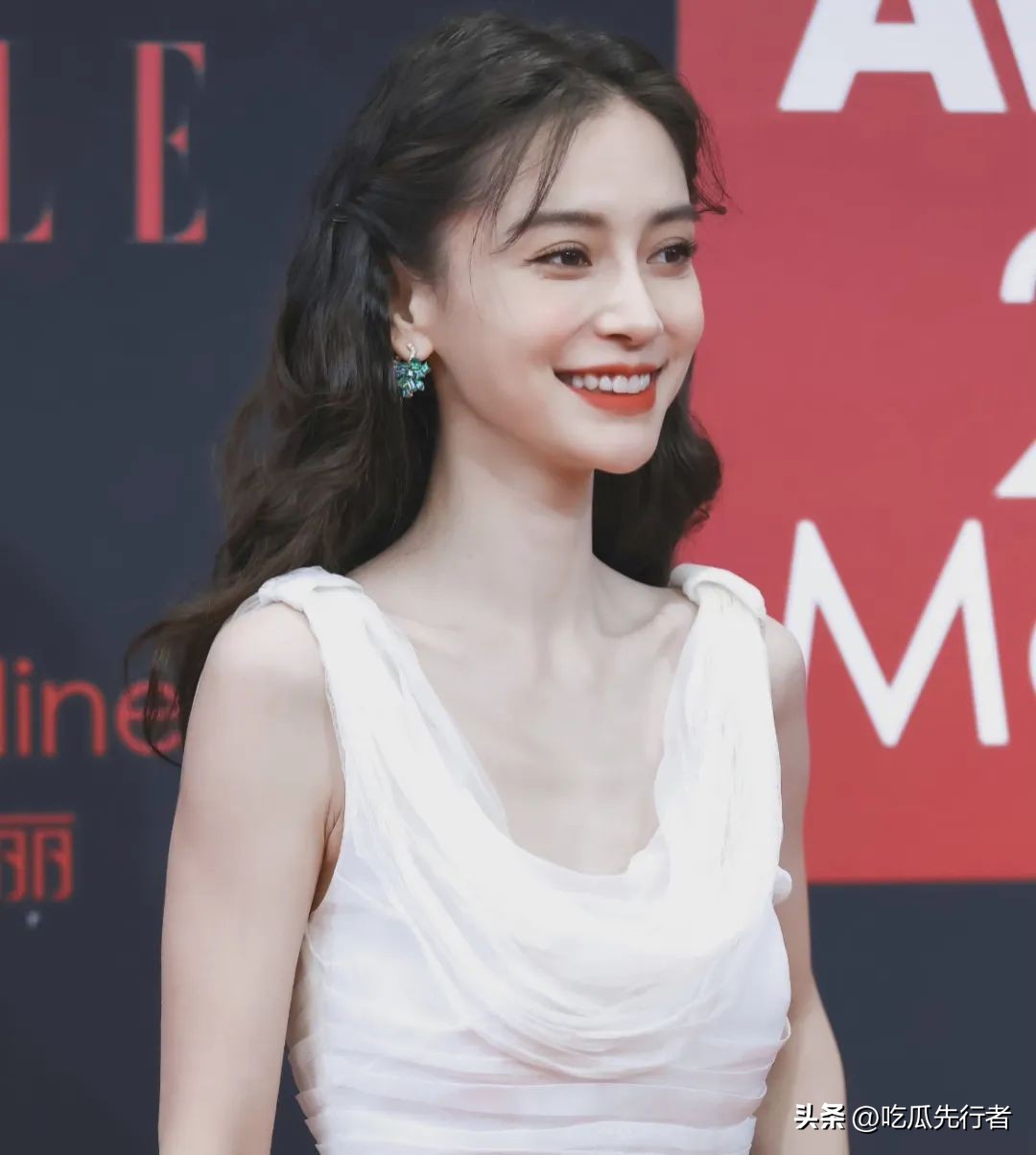 Meiyi Liya was sexually obsessed by a male translator? - iMedia