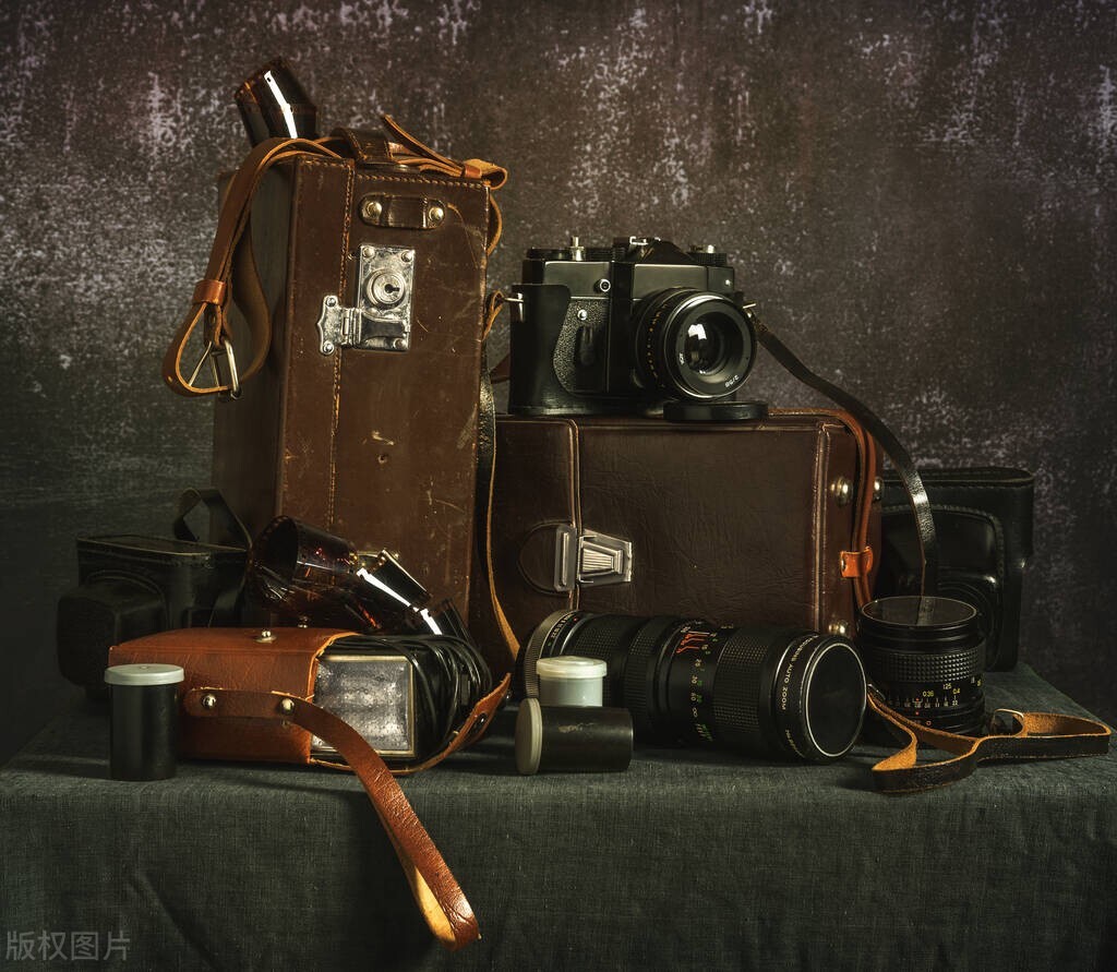 What is the difference between film photography and digital photography ...