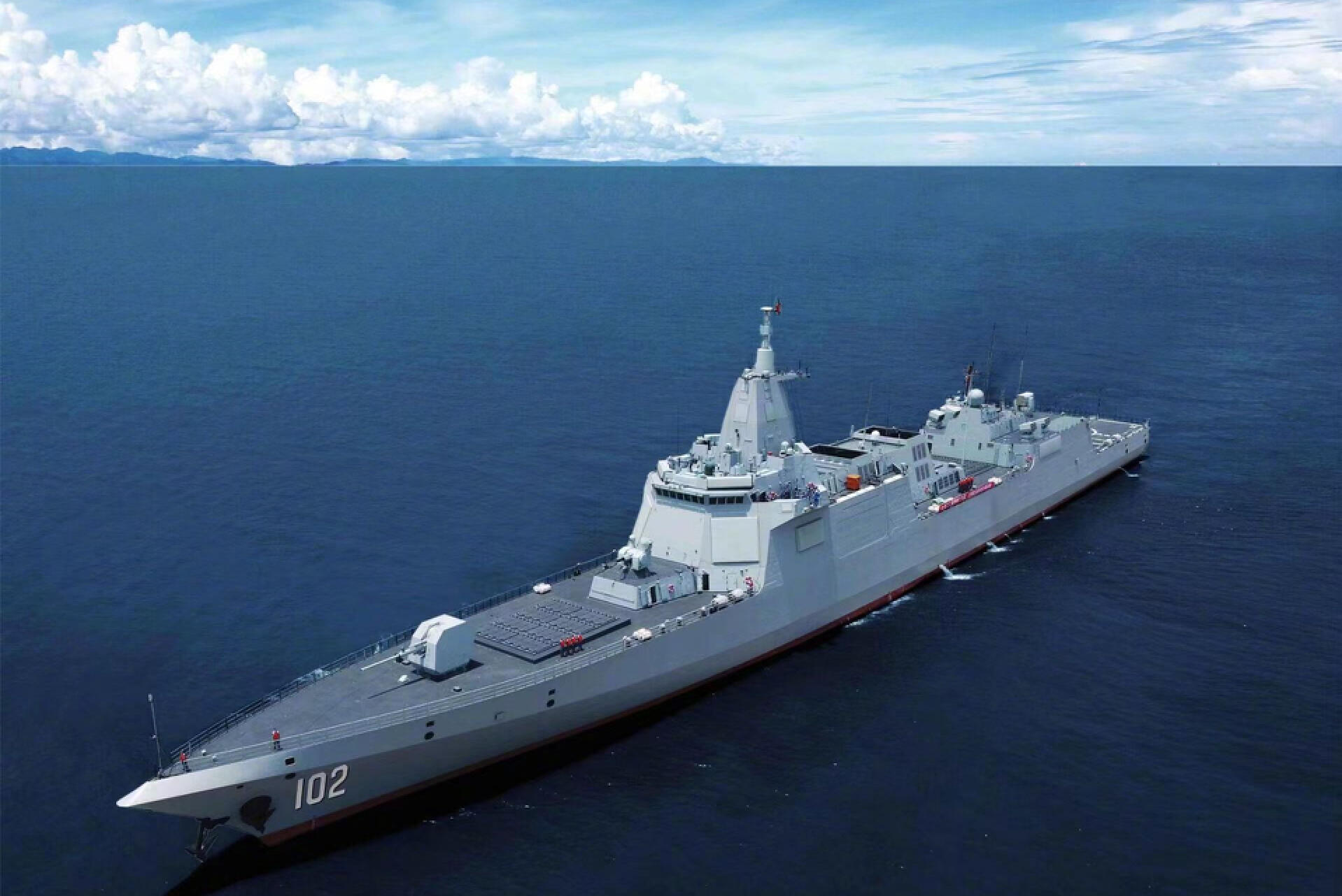 有了055為何還大量建造052D？只因052D便宜好用，適合批量生產 - 頭條匯