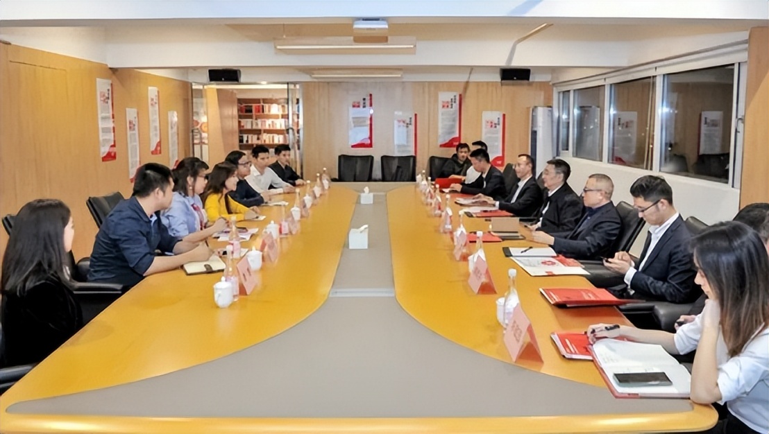 The Wuhan billionaire Xu Bo, who is worth 28 billion in the ...