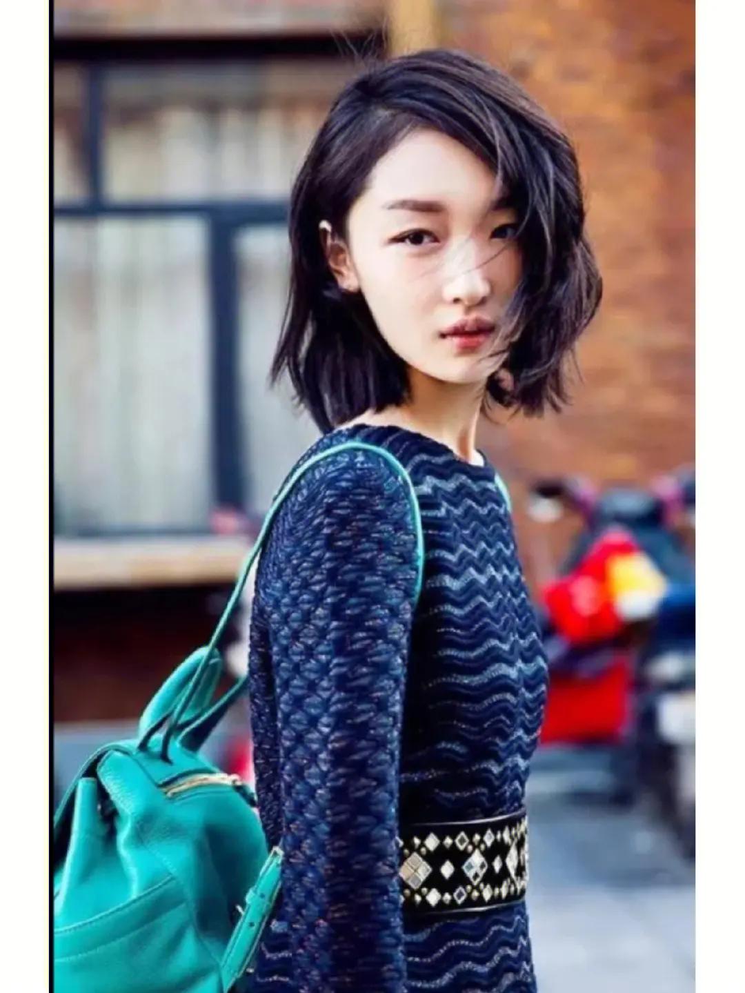 Zhou Dongyu and Liu Haoran's bathroom scene exposed! The sultry pose ignited heated discussions ...