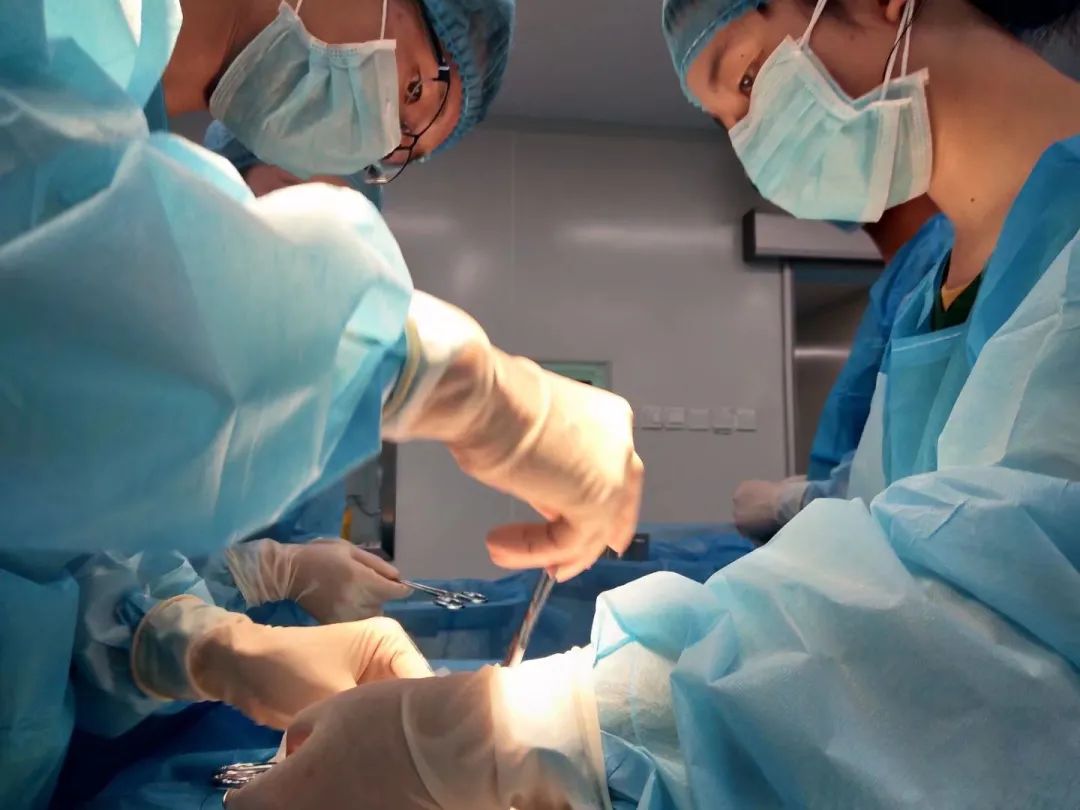 Female officer Lin Liyan, welcome to be included in the 71st Army ...