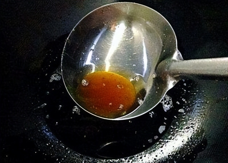 The color of the sugar fried in this way, the first time I saw it ...