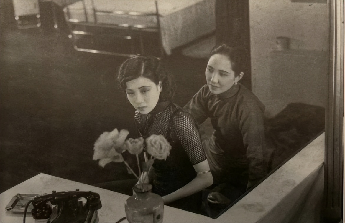 One of the most respectful movies for women!The woman in [Unnamed] is ...