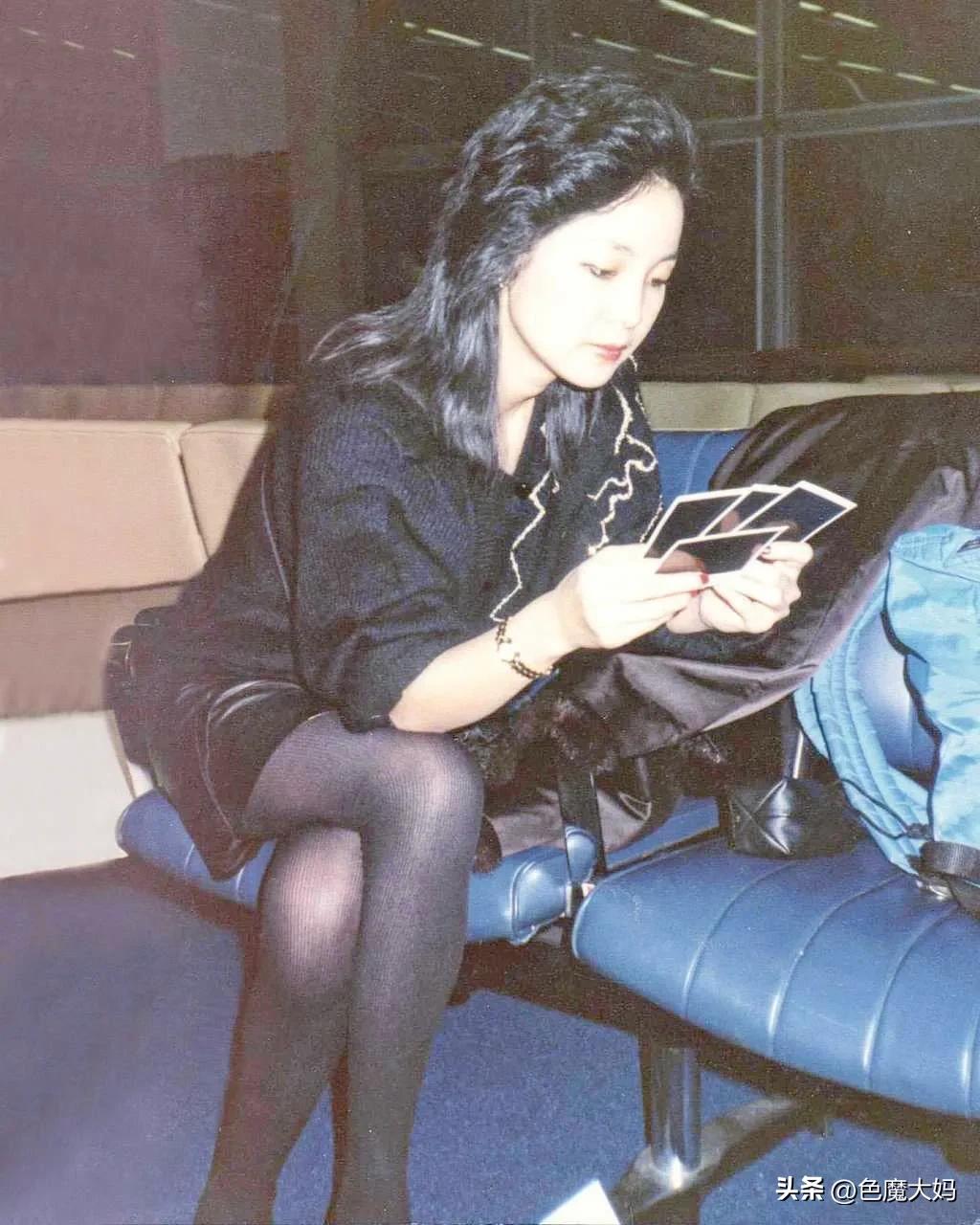 The first exposure, 30-year-old Teresa Teng, tells you what is bright ...