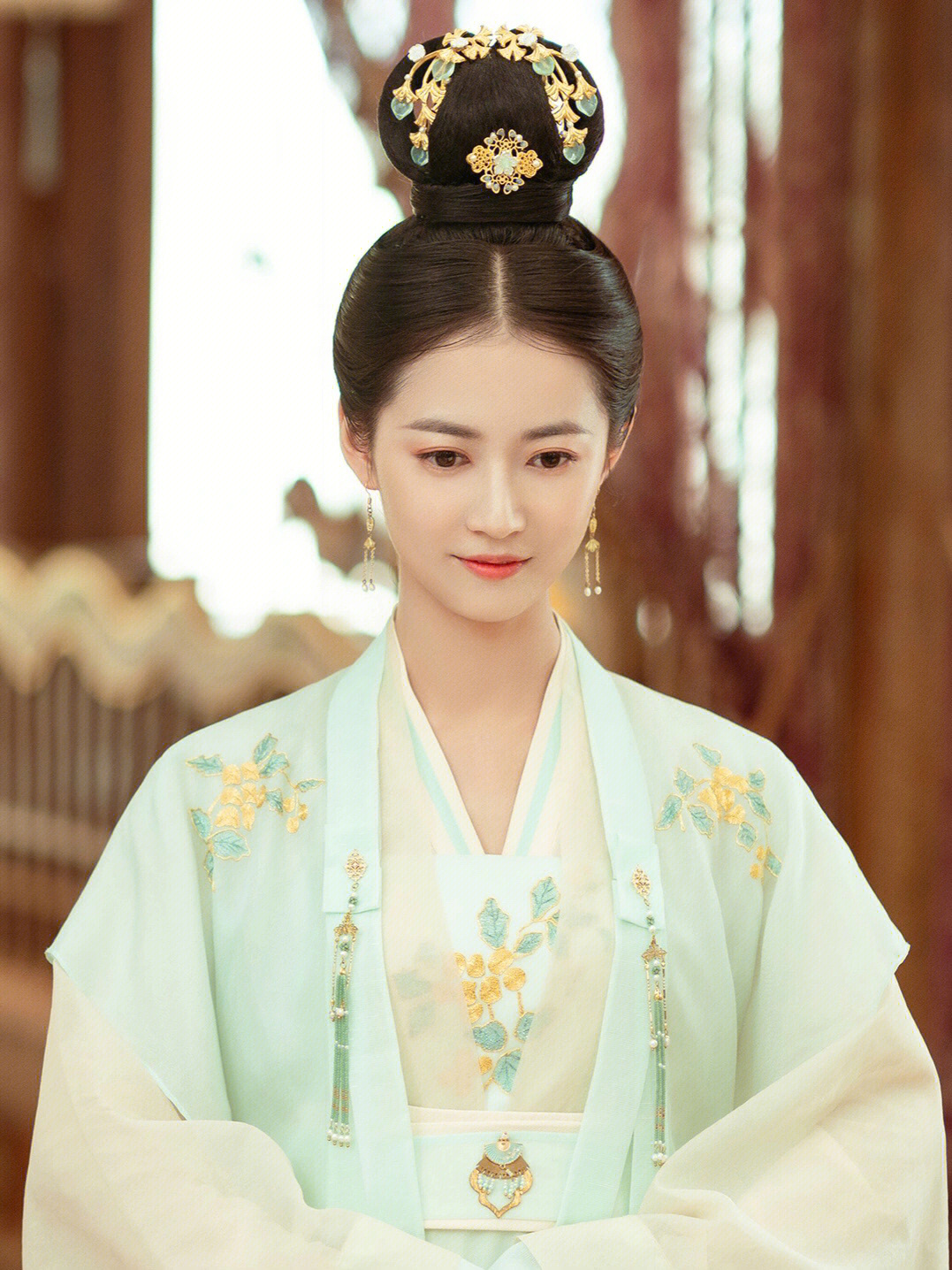 Xiao Duo is a domineering character different from Dongfang Qingcang ...