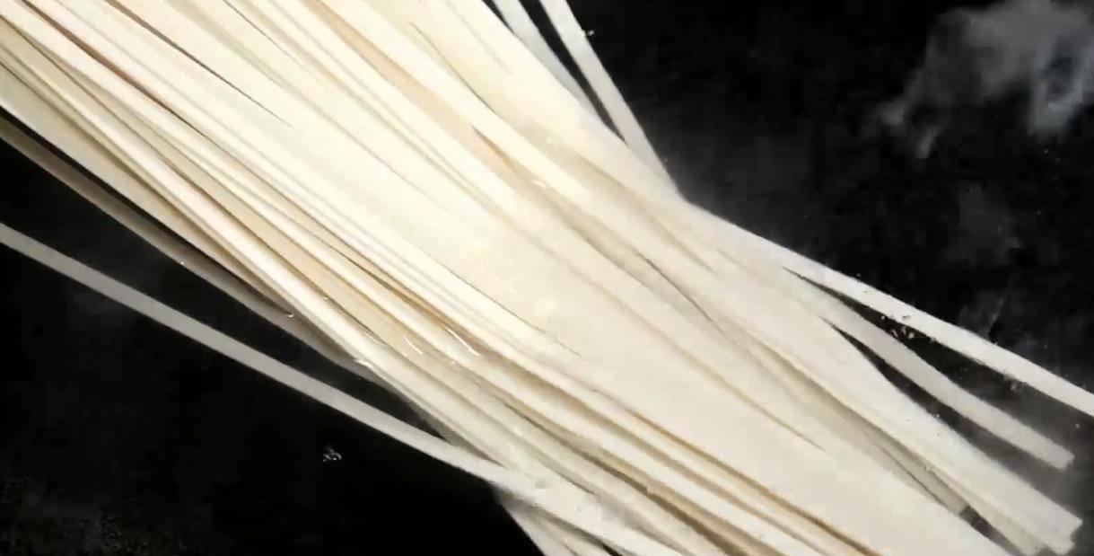 The secret to chewy and smooth noodles: two correct steps to make your ...