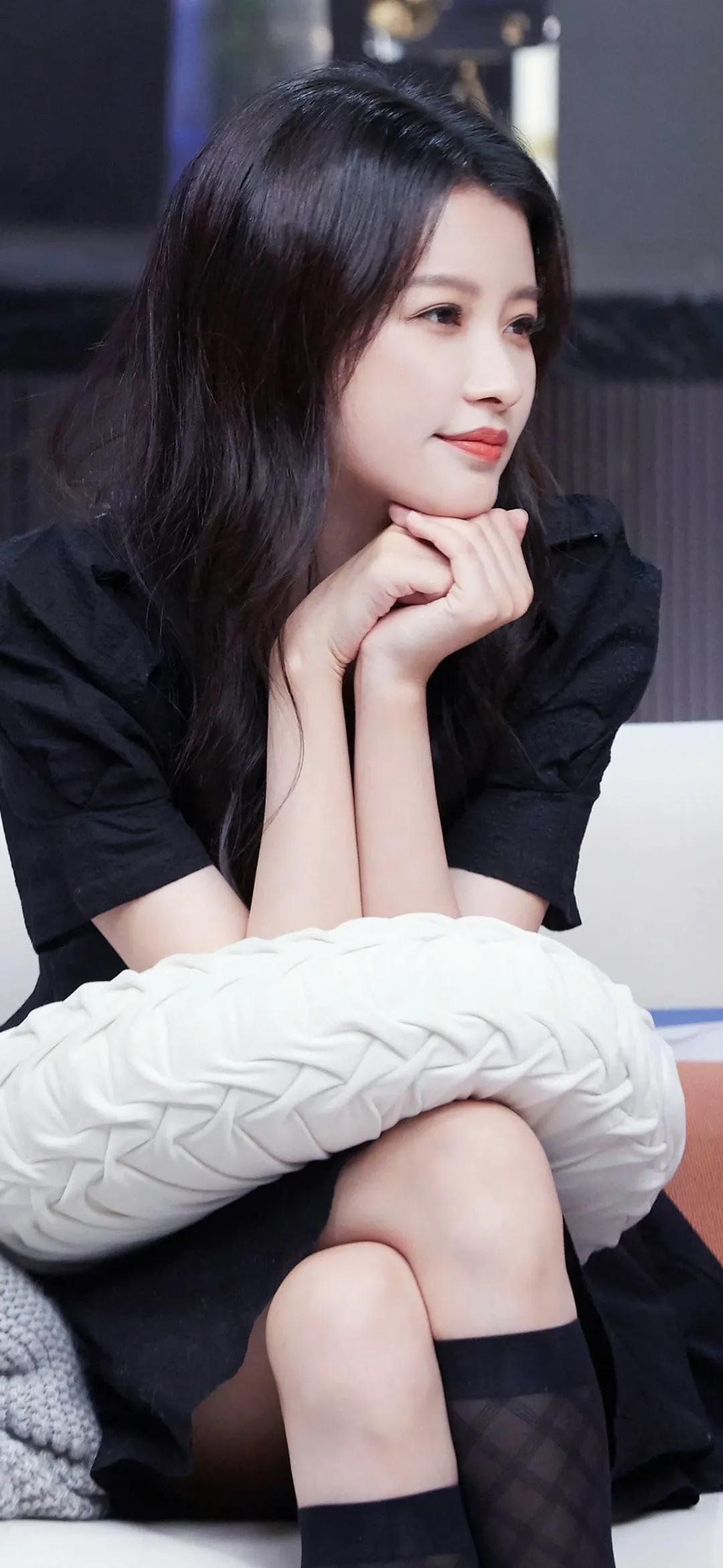 Sun Yi - iNEWS