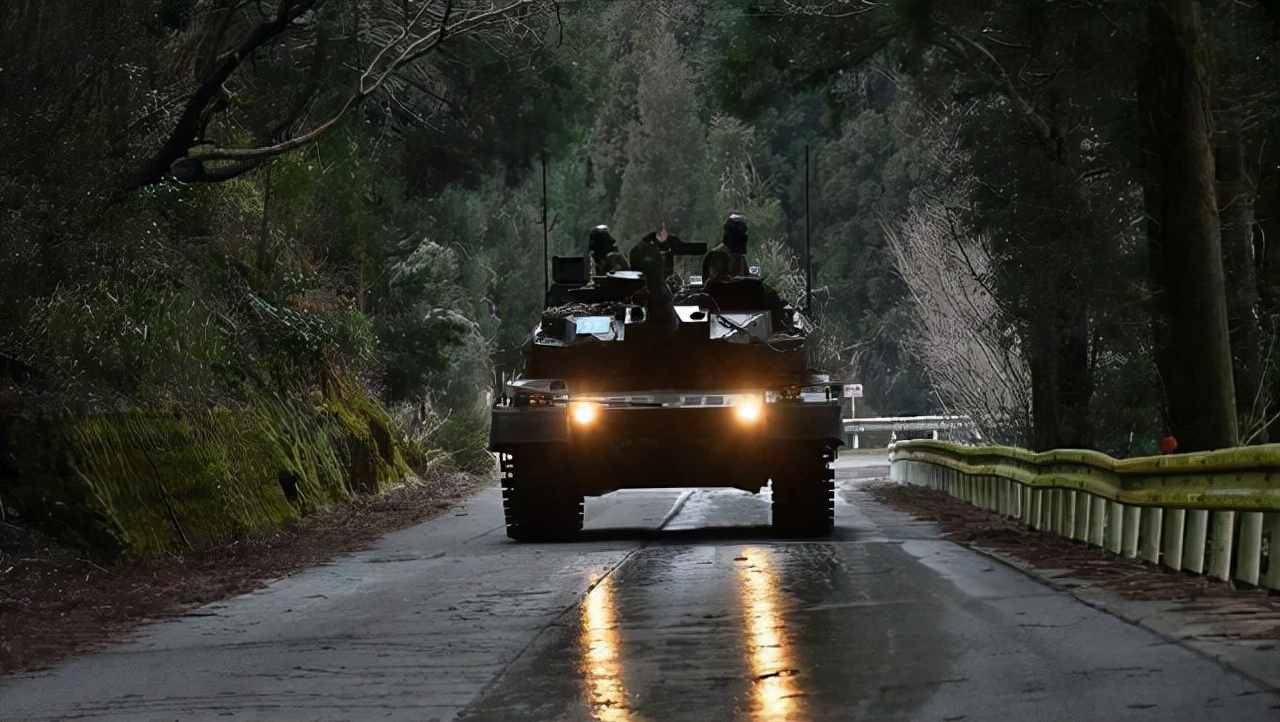Japan's latest Type 10 main battle tank, looks good or not "Chinese use ...