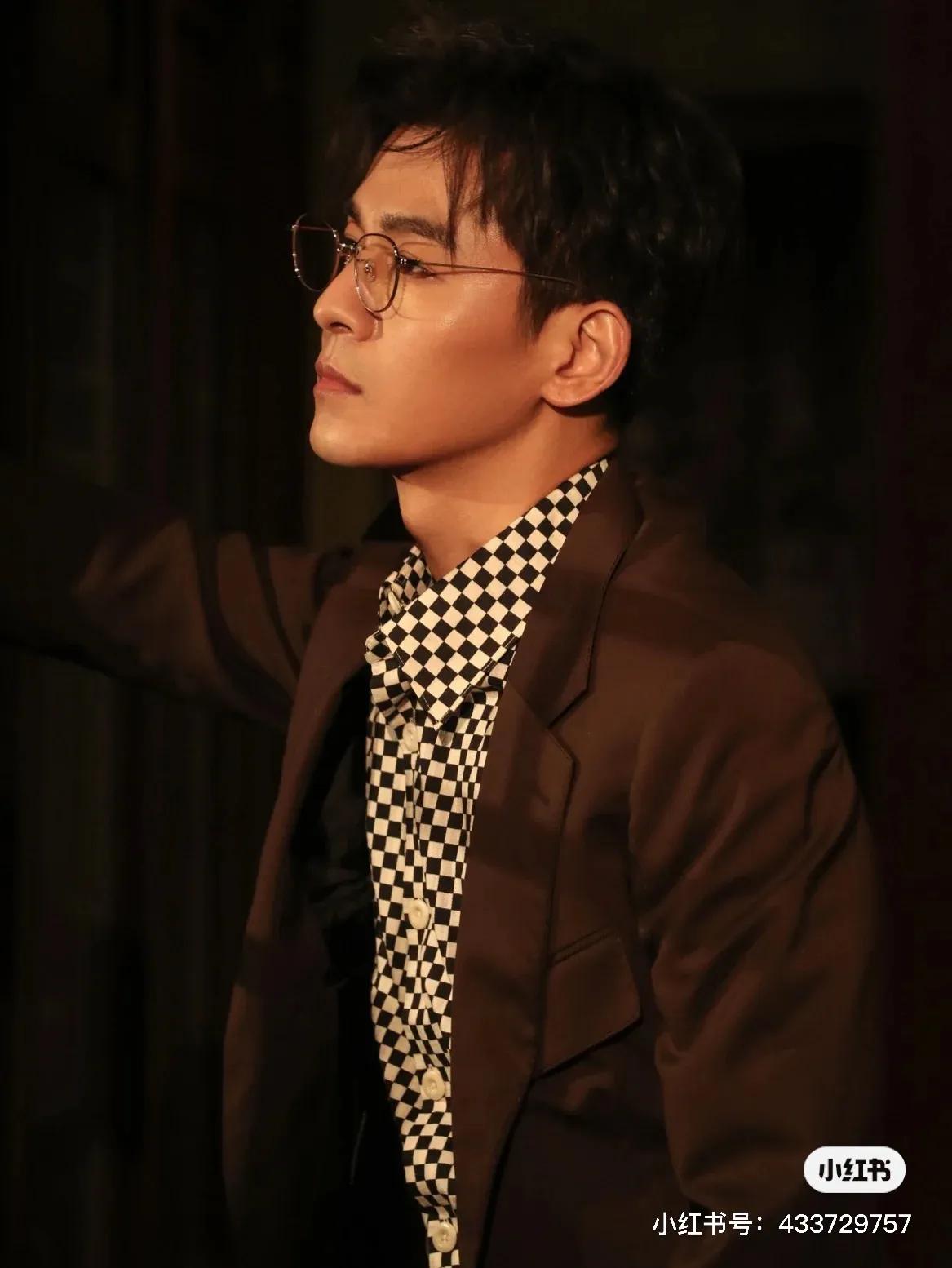 Qiao Zhenyu - iMedia