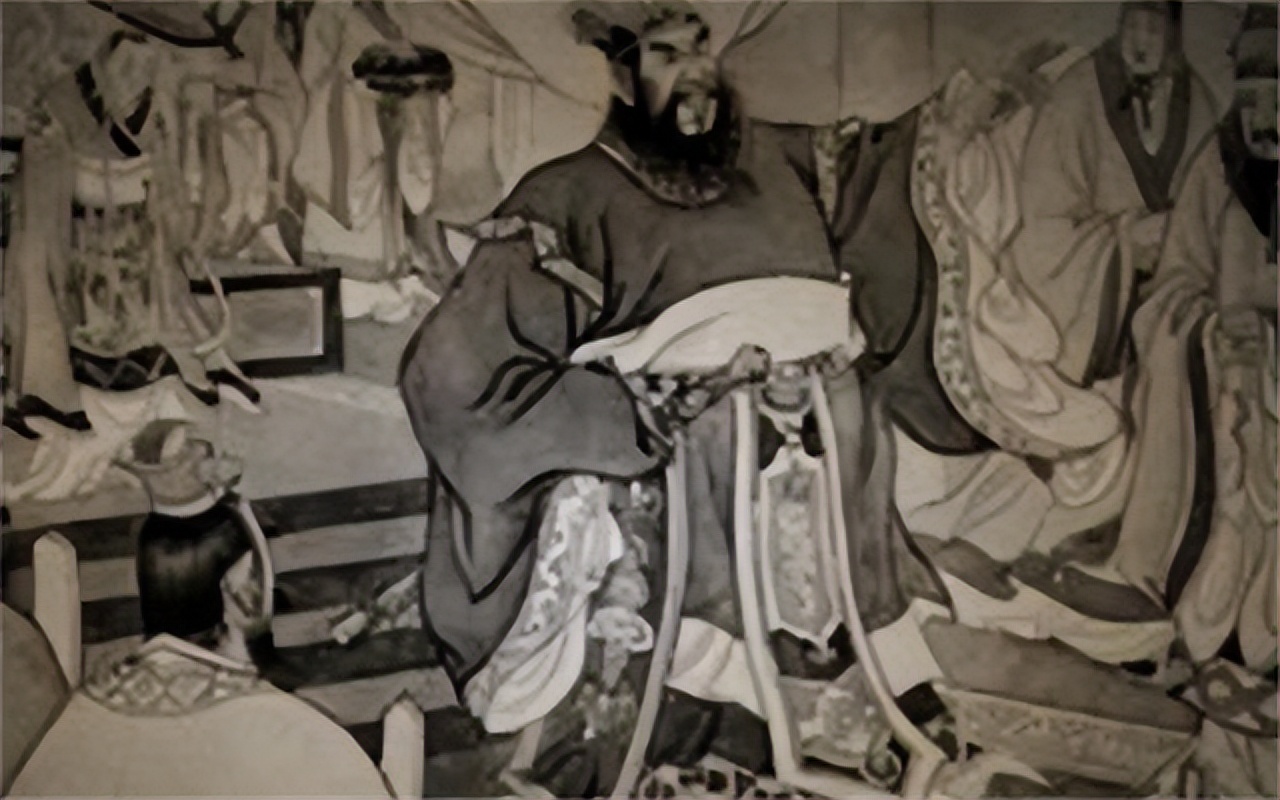 After Wang Mang's death, the head was regarded as a "treasure" by the ...