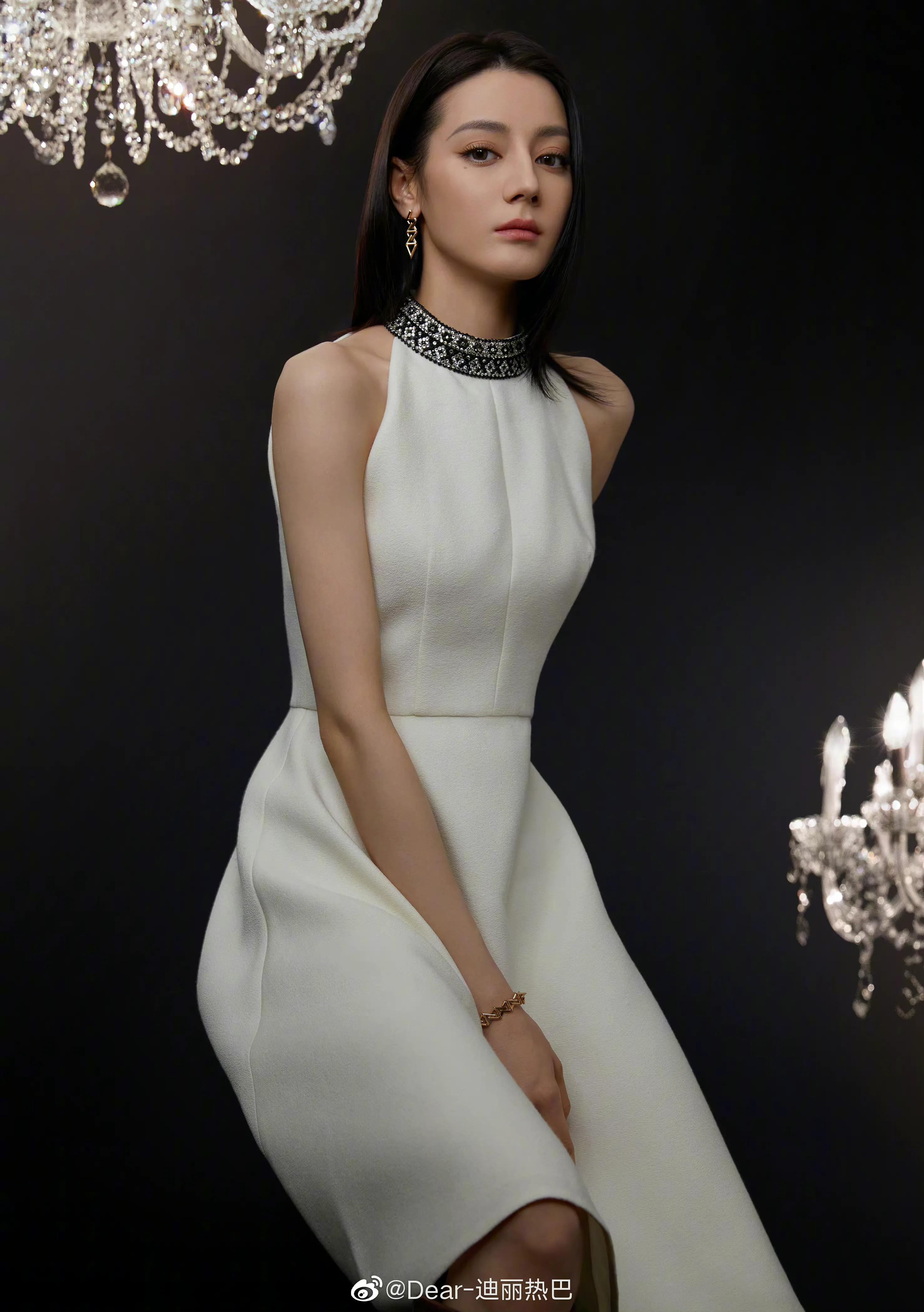 Dilireba gives you a wide body - iNEWS