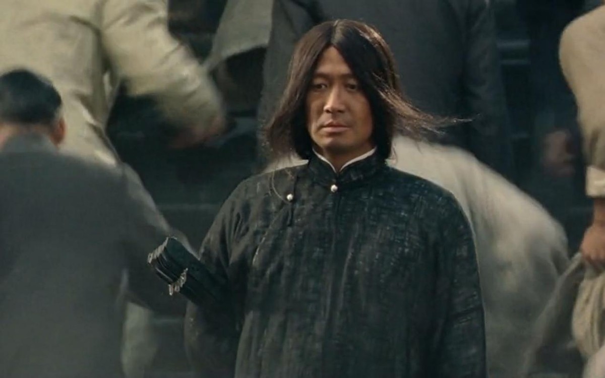 "October Siege" directed by Chen Desen, the seemingly fearless ...