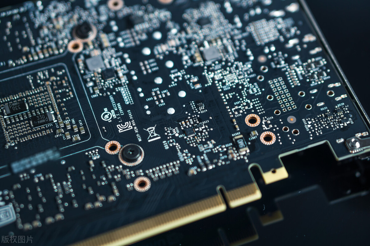 SMIC's mass production of 12nm chips is of great significance to China ...