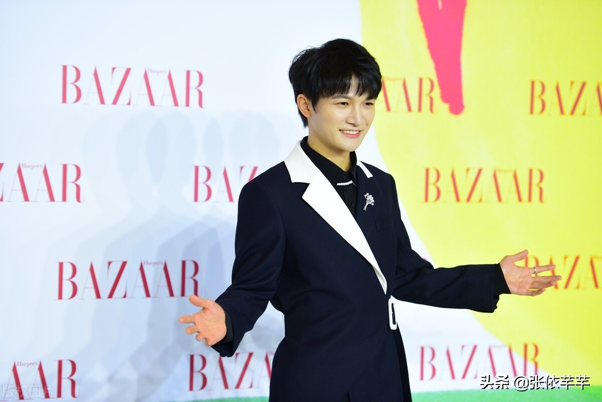 Zhou Shen, who was scolded as "not a man or a woman,": After deep ...