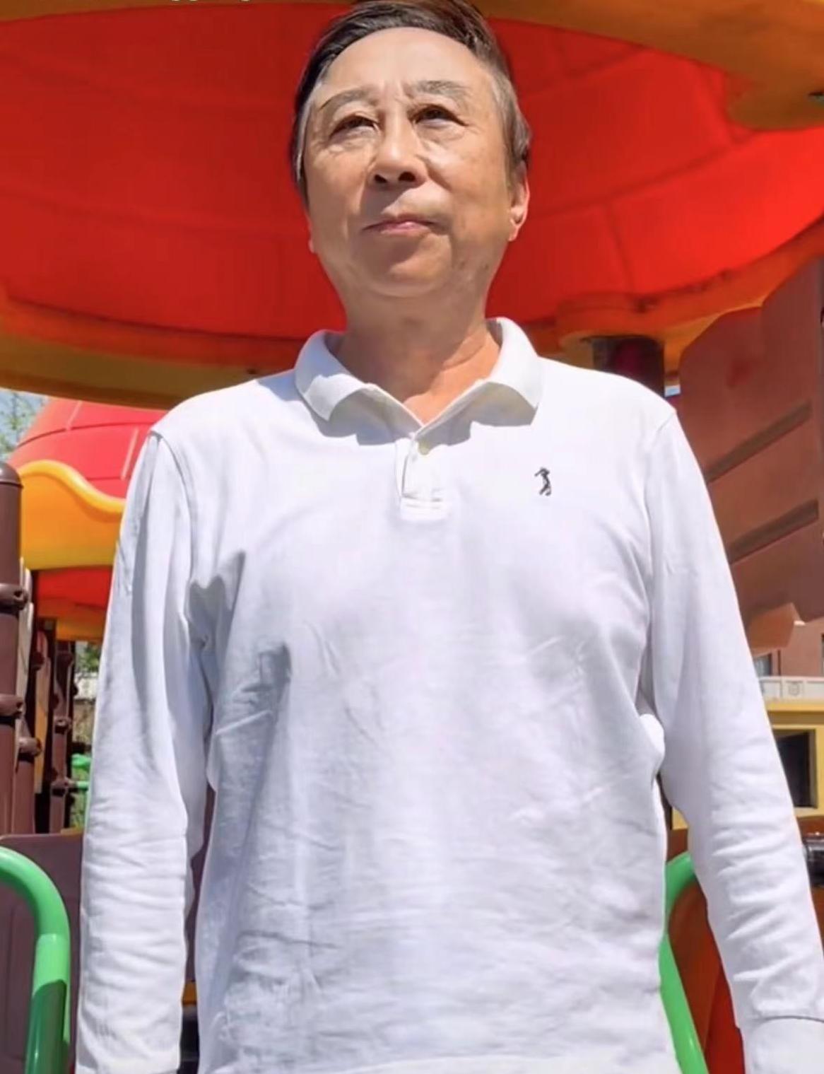The 65-year-old Feng Gong's body is a cause for concern. He is too old to appear in the ...